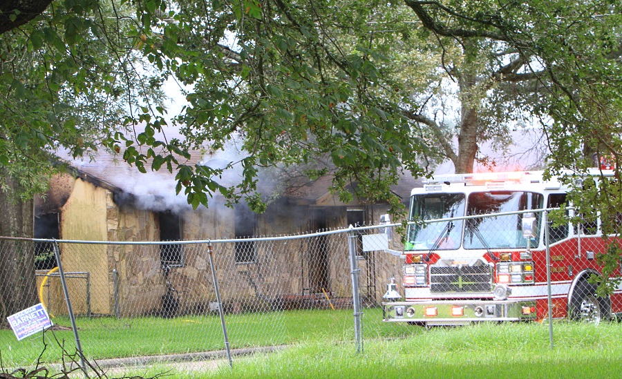 Fire On Decatur Saturday - KOGT