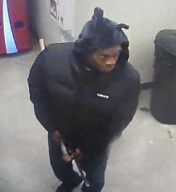 Police Looking For Suspect - KOGT