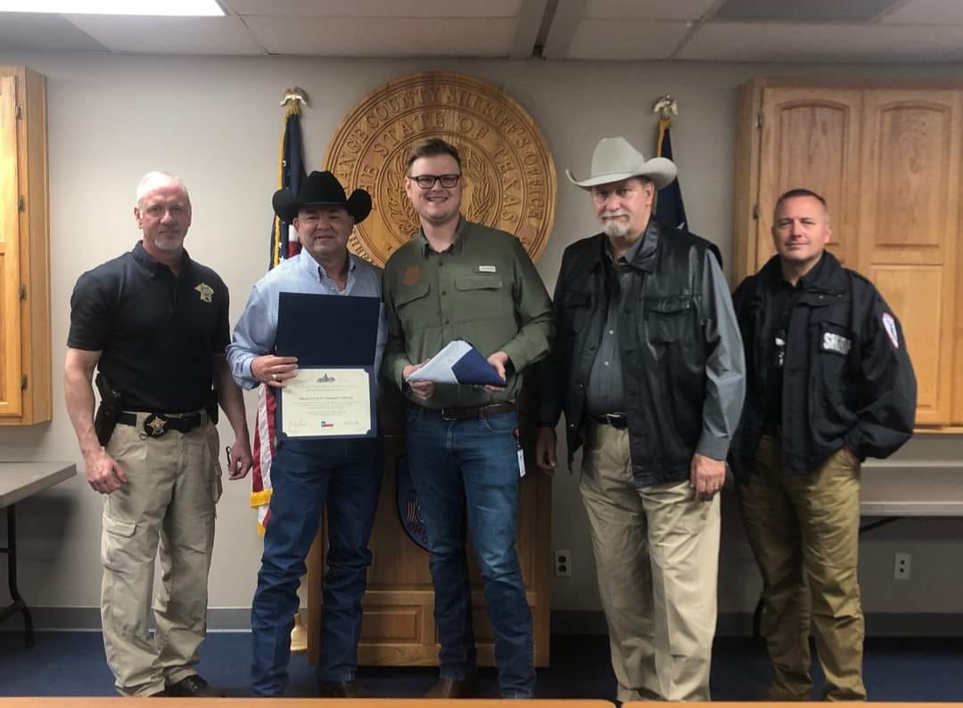 Sheriff Receives Flag - KOGT