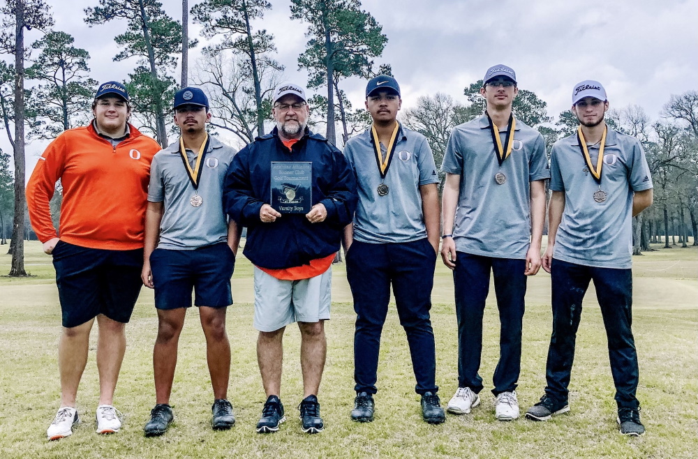Bobcats Win At Anahuac - KOGT