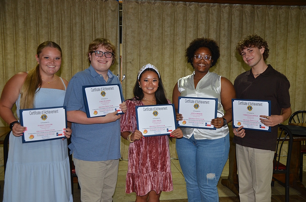 Lions Hand Out Scholarships - KOGT