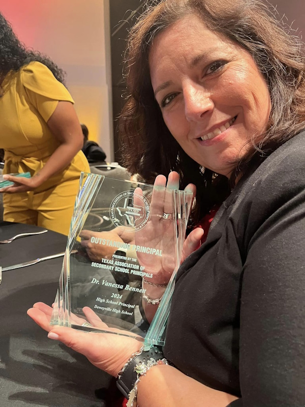 Bennett Principal of the Year - KOGT