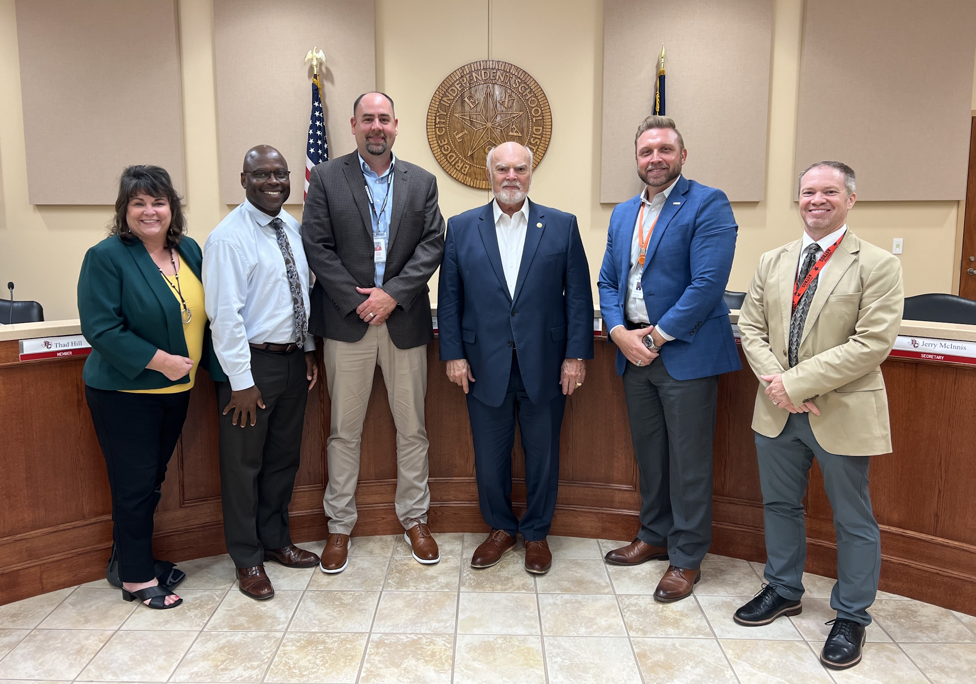 Senator Meets With Superintendents - KOGT