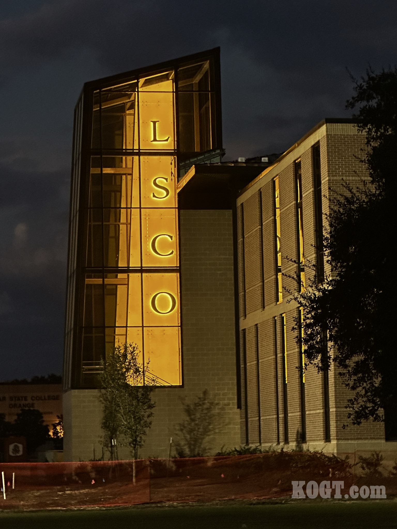 LSCO Opens Academic Building - KOGT