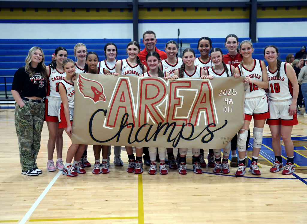 Lady Cards Beat Wheatley - KOGT