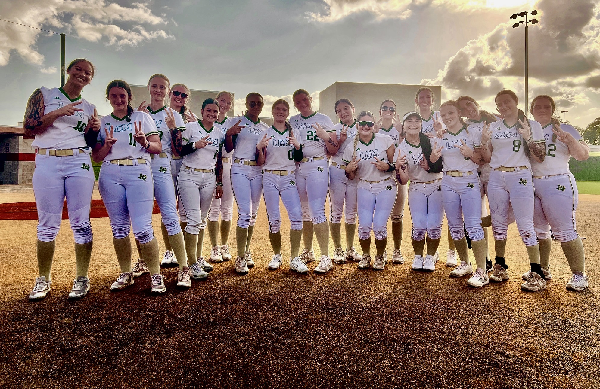 Lady Bears Advance - KOGT