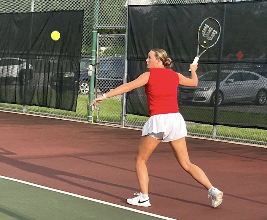 BC Tennis Beats Lumberton - KOGT
