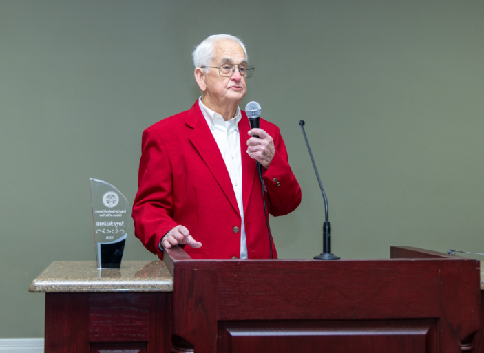 BC Chamber Honors McInnis - KOGT